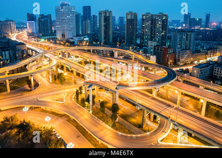 city overpass road at night Stock Photo - Alamy