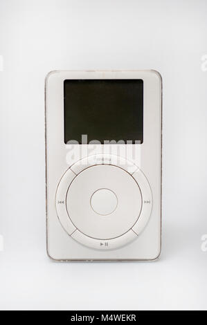 Vintage Apple iPod from 2001 music MP3 player Stock Photo - Alamy