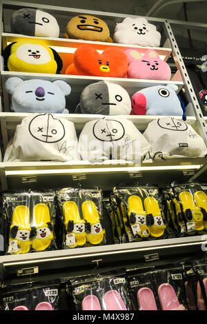 Line Friends Shop is in Times Square, NYC, USA Stock Photo - Alamy