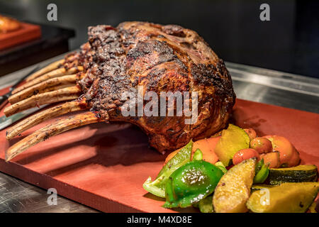 Carving prime rib wagyu Stock Photo - Alamy
