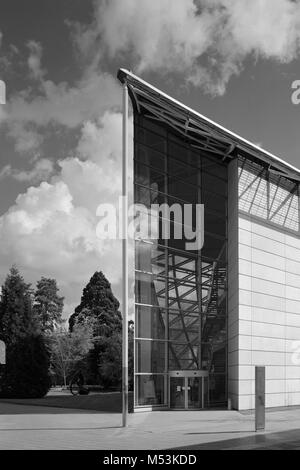 Cambridge University the modern architecture of the Law Faculty Stock ...