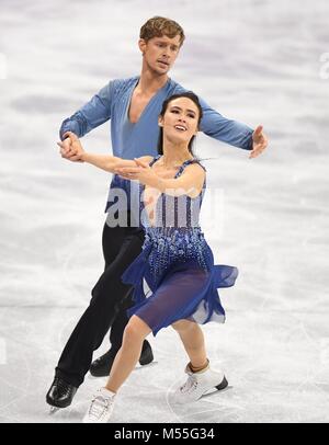 Madison Chock, front, and Evan Bates perform Sunday, March 2, 2025, in ...