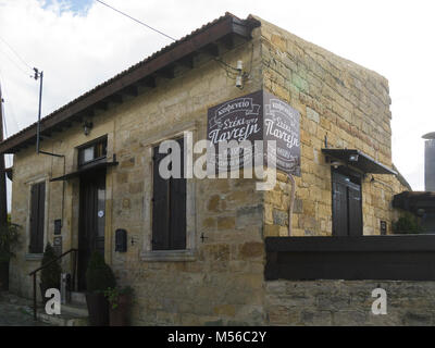 At the Coffee Shop in Anogyra Stock Photo - Alamy