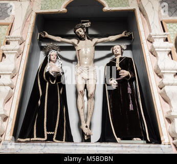 Jesus bleeding on the cross Stock Photo - Alamy