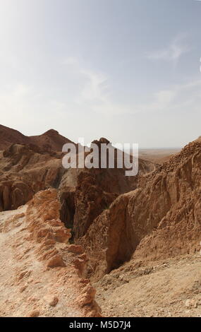 The Rocks and Gorge of the Sahara Desert in Algeria Stock Photo - Alamy