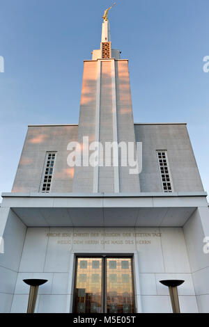Mormon, temple, post, entrance, religion Stock Photo - Alamy