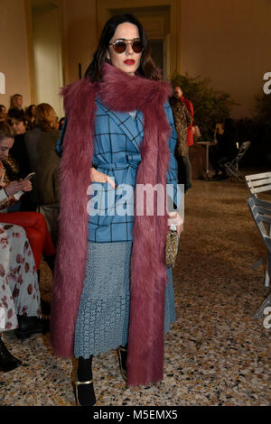 Paola Iezzi Milan Fashion Week - Women S/S 2026 Ermanno Scervino ...