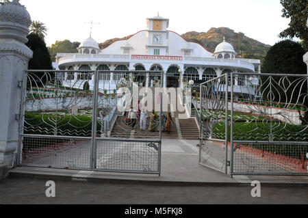 Universal Peace Hall, Om Shanti Bhavan, assembly hall, Brahma Kumari ...