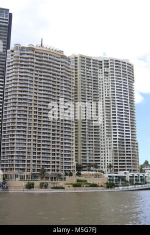 River Place Apartments, Brisbane, Australia Stock Photo - Alamy