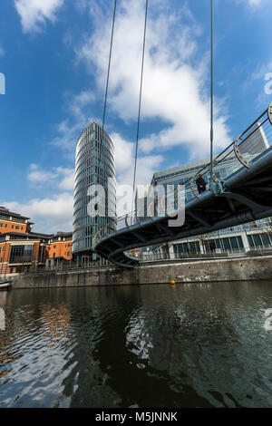 Valentine Bridge, Temple Quay, Bristol Stock Photo - Alamy