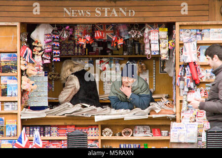 London, England, UK. Newspaper seller outside Victoria Station Stock ...