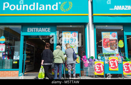 People shopping in a Poundland shop in Brighton Stock Photo - Alamy