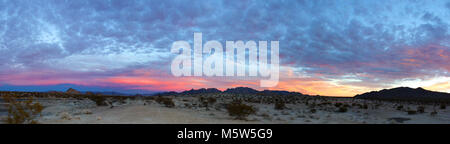 Coxcomb Mountains in Joshua Tree National Park, Colorado Desert, Mojave ...