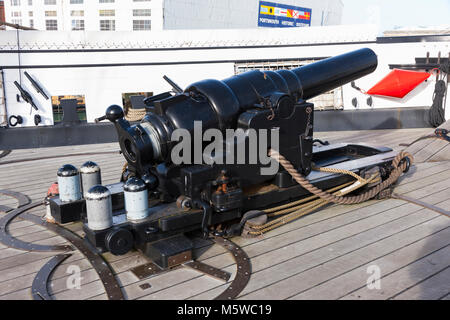 A breech loading victorian naval cannon dating to the 1860s Stock Photo ...