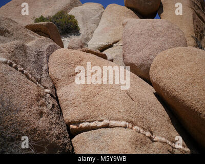 Geologic formations at Skull Rock Stock Photo - Alamy