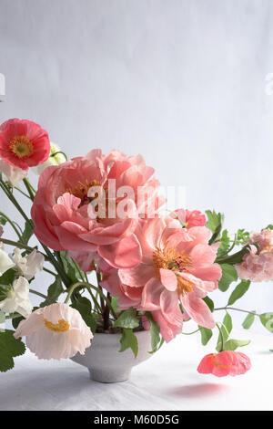 Icelandic poppy arrangement Stock Photo - Alamy