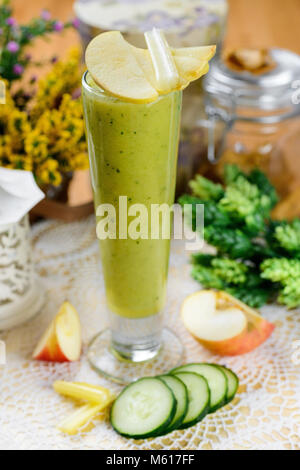 Fresh smoothie citrus and red berry drinks with igredients, copy space ...