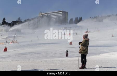 Artificial snow makes skiing on the Fichtelberg (1,215 meters) in the ...