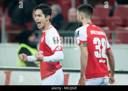 goalschuetze Yoshinori MUTO (re., MZ) jubelt with Robin QUAISON (MZ ...