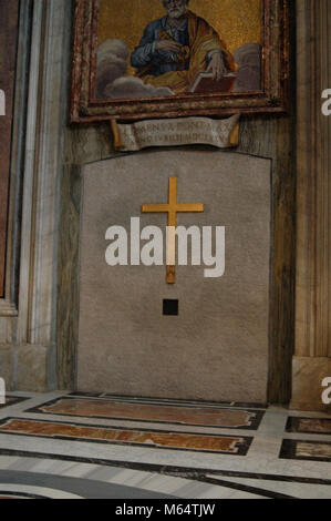 The Holy Door, Porta Sancta, St Peter's Basilica, The Vatican Stock ...