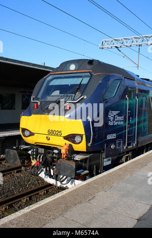 Class 68 diesel-electric locomotive at Great Yarmouth Railway Station ...