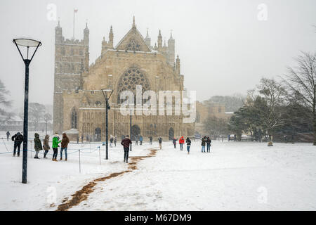 Exeter, Devon, UK. 1st March 2018. UK Weather. Exeter in the heavy snow ...