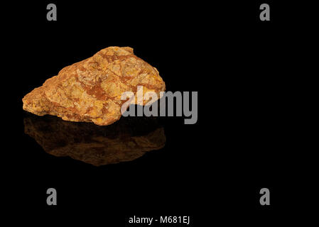 Bauxite, aluminium ore contains minerals gibbsite, boehmite and ...