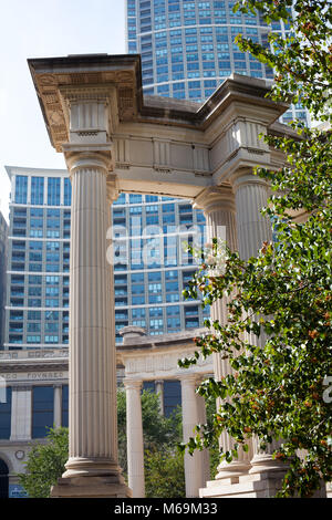 View of Millennium Monument in Wrigley Square at Millennium Park Stock ...
