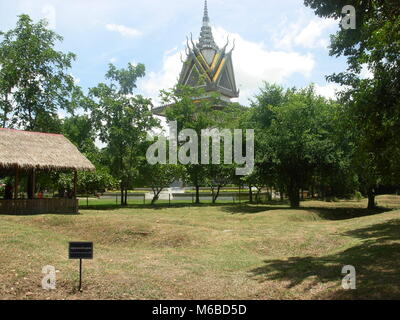 Killing tree, killing fields, Phnom Penh, Cambodia, death destruction ...