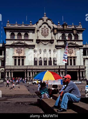 Guatemala National Palace at Plaza de la Constitucion (Constitution ...
