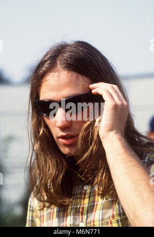 Gary Stringer lead singer of the band Reef, photographed in their ...