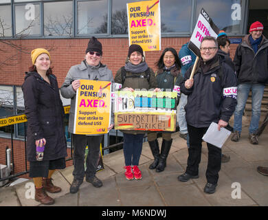 University of Sheffield Hicks Building Stock Photo - Alamy