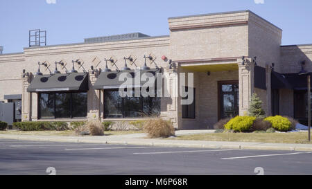 Storefront, shop, façade, blank generic store front Stock Photo - Alamy