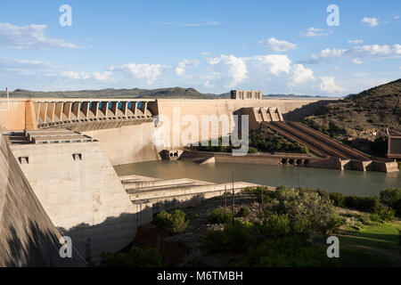 Gariep dam on the Orange river, South Africa Stock Photo: 224002657 - Alamy