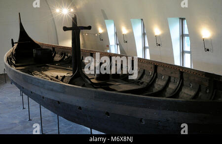 Gokstad ship. Funerary ship, dated in the 890 AD. Oak wood. Found in ...