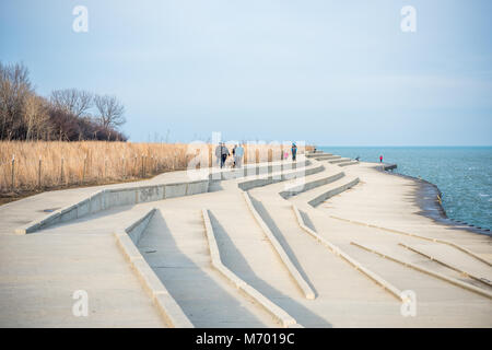 Prairie landscape at Montrose Harbor with view of Lake Michigan Stock ...