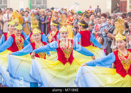 Aksu, Aksu, China. 8th Mar, 2018. Aksu, CHINA-8th March 2018: The ...