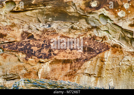 East Fourmile Site, Fremont culture pictographs and petroglyphs art ...