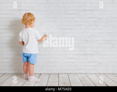 Little Kid Drawing Back View Stock Photo - Alamy