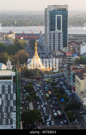 Buildings, Independence Monument, Sule Pagoda and Sule Pagoda Road in ...