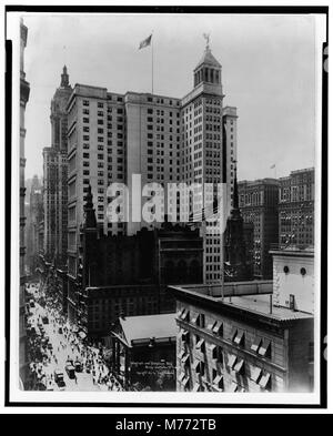This image shows the Telephone & Telegraph Building at Broadway and ...
