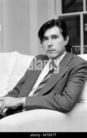 Bryan Ferry of Roxy Music. 12th December 1975 Stock Photo - Alamy