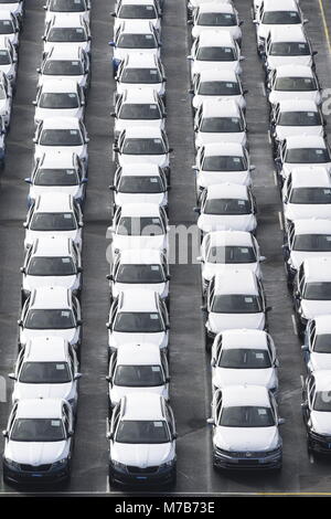 Harbour of Emden, Germany. 9th Mar, 2018. Volkswagen export cars are ...