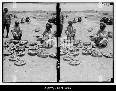 A photograph showing the archaeological excavation of Tell Jemmeh in ...