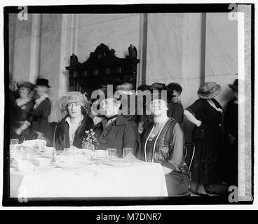 A portrait of Mrs. Marshall and Mrs. Harding, likely taken in the early ...