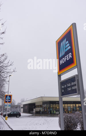 Hofer supermarket, Austria, Wien 20., Wien, Vienna Stock Photo - Alamy