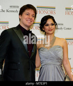 Larisa Martinez and Joshua Bell arrive for the 61st annual Grammy ...