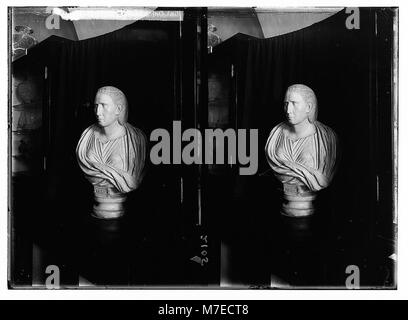 Palestine Government Museum. Statue of a 3rd century Syrian princess ...