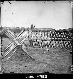 An image showing the chevaux-de-frise, a type of military defensive ...