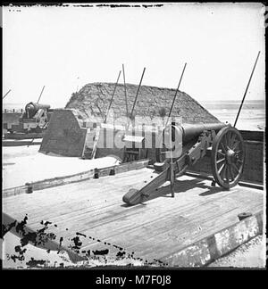 SULLIVAN'S ISLAND, South Carolina - Fort Moultrie is part of the Fort ...